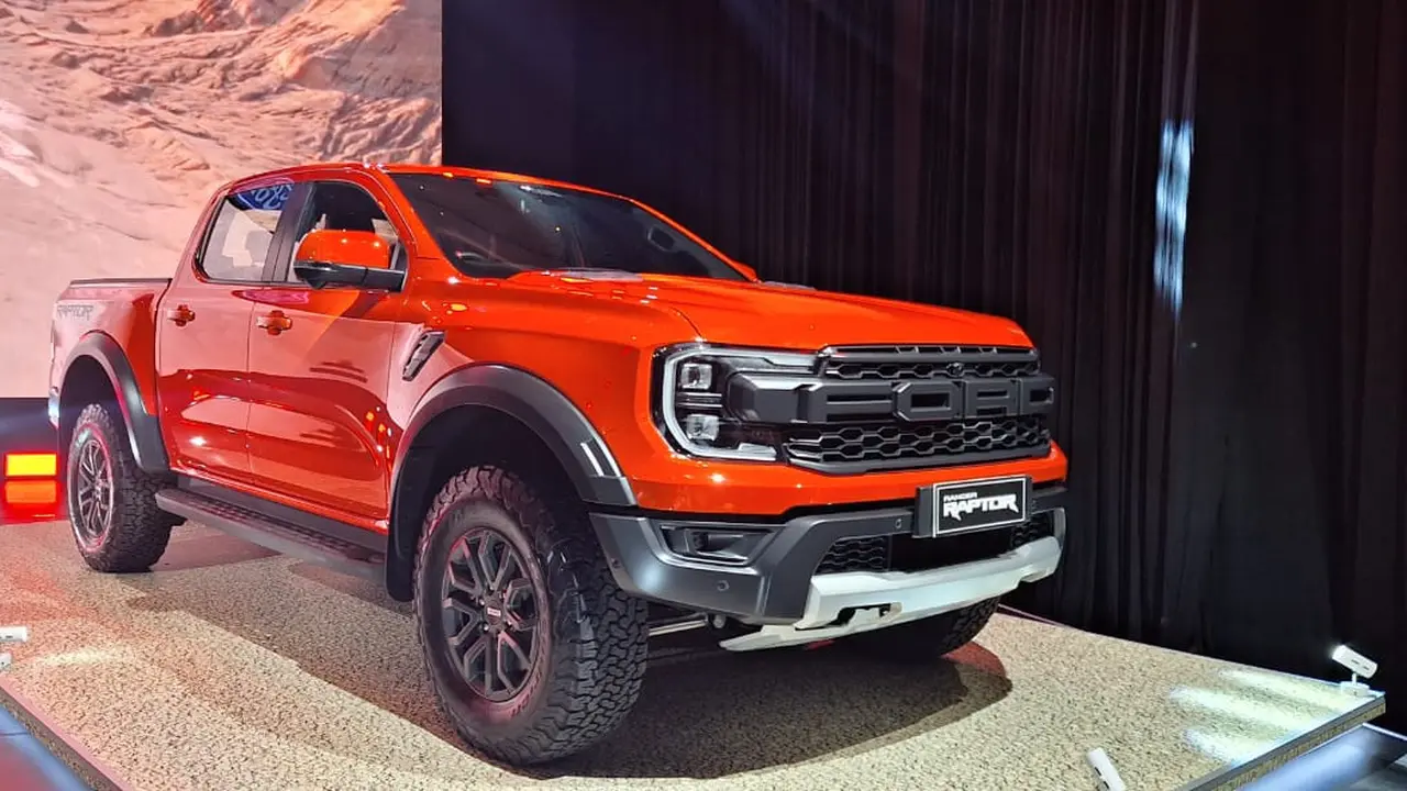 Eksplor Fitur dan Performance Ranger Raptor Next-Gen - Ford Indonesia